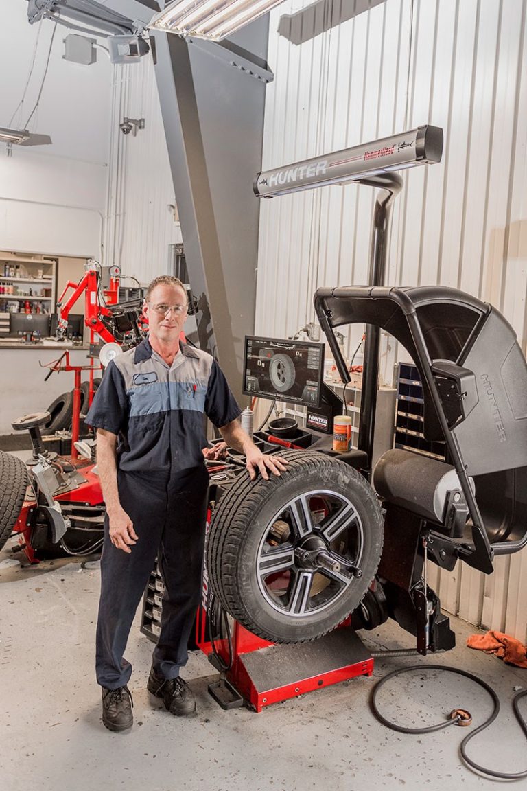 Road Force® Elite Wheel Balancer – Smith Garage